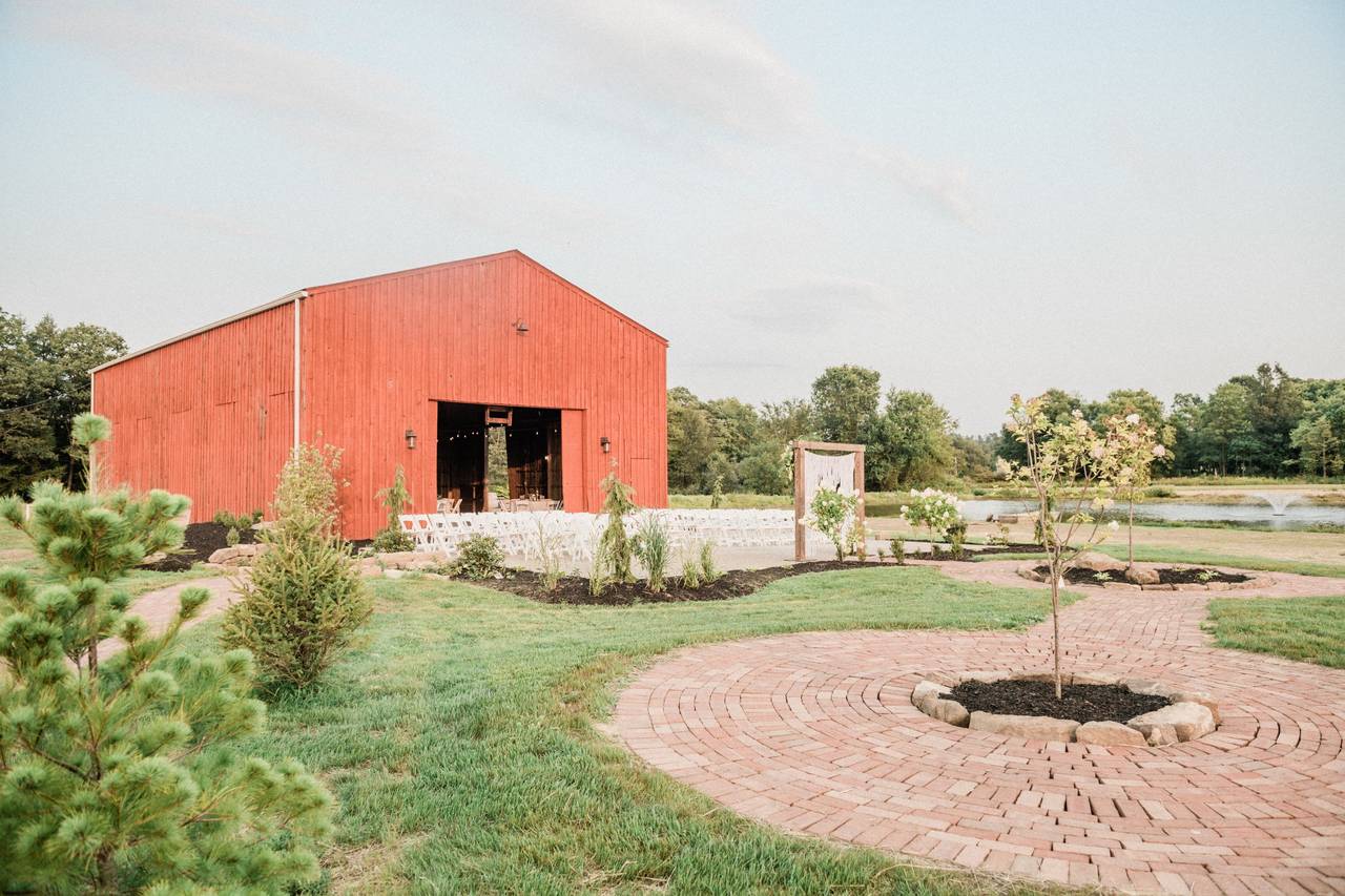 The Barn at Pineridge - Reviews, Photos & Deals 2026 - Lisbon, OH ...