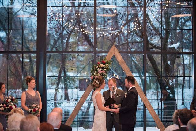 Raven Rose - Flowers - Beacon, NY - WeddingWire