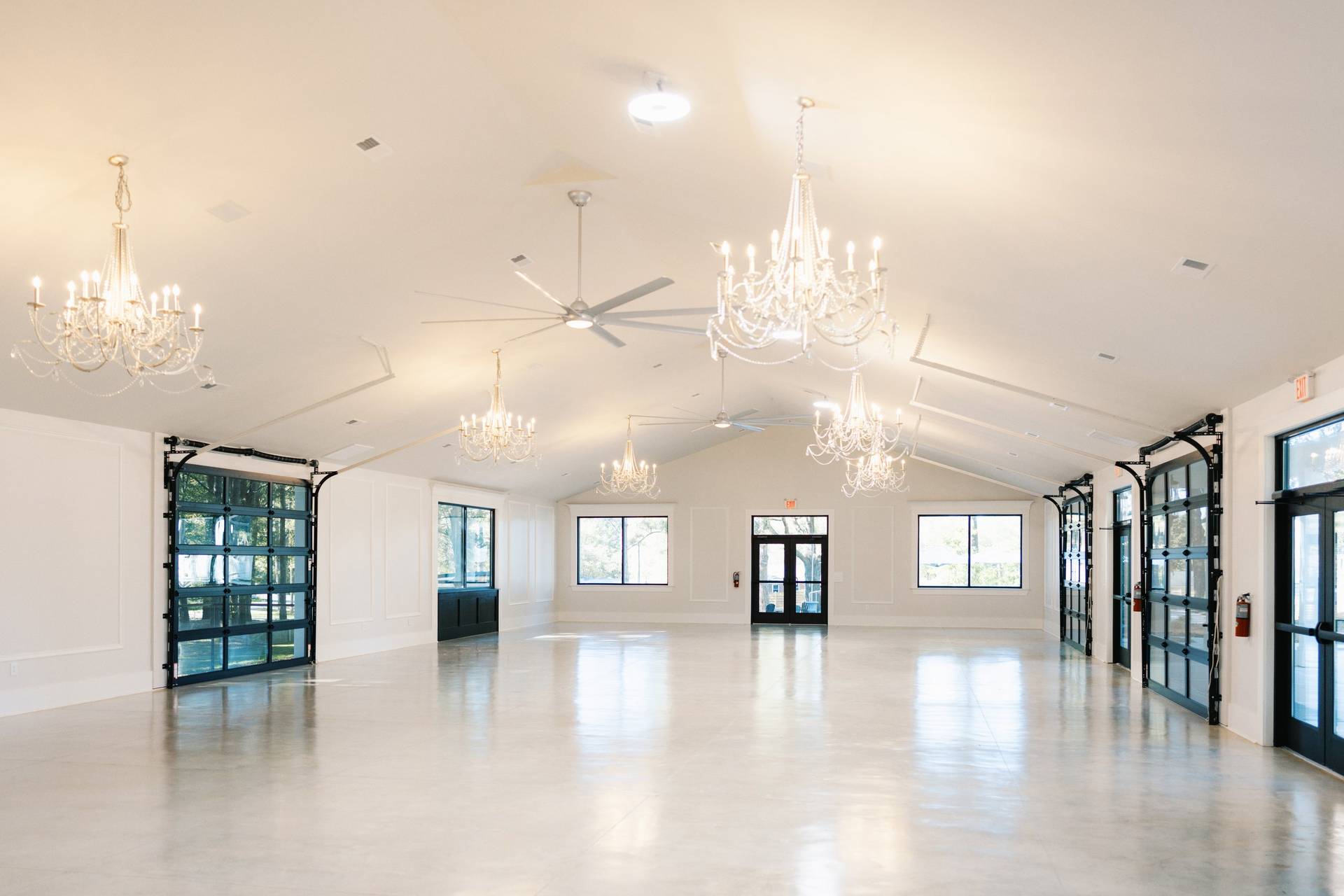 The Carolina Manor House - Reviews, Photos & Deals 2026 - Franklinton ...