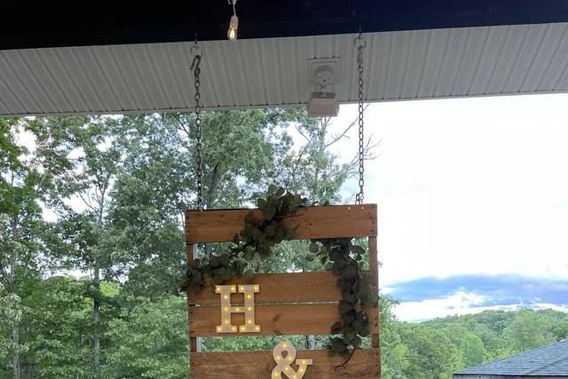 Rustic Vows - Reviews, Photos & Deals 2026 - Mineral Bluff, GA ...