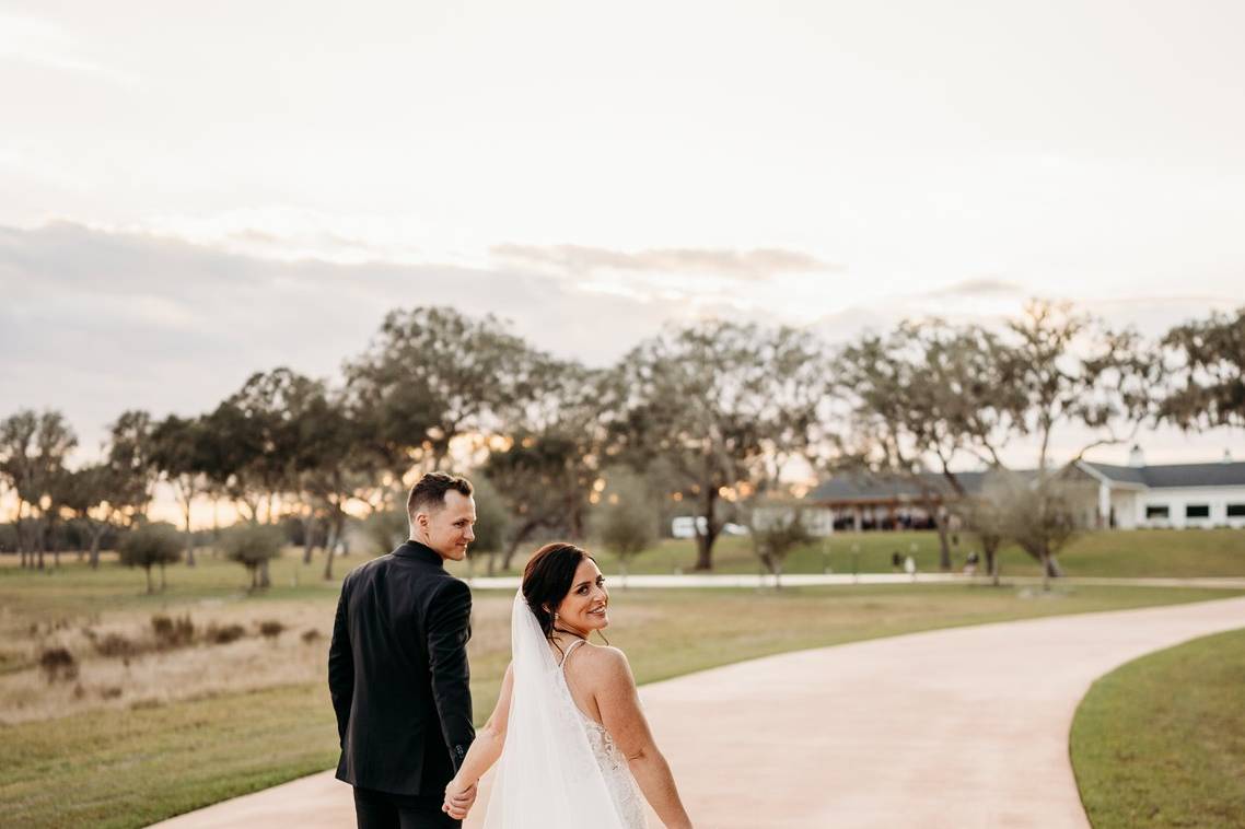 Simpson Lakes - Reviews, Photos & Deals 2026 - Dade City, FL - WeddingWire