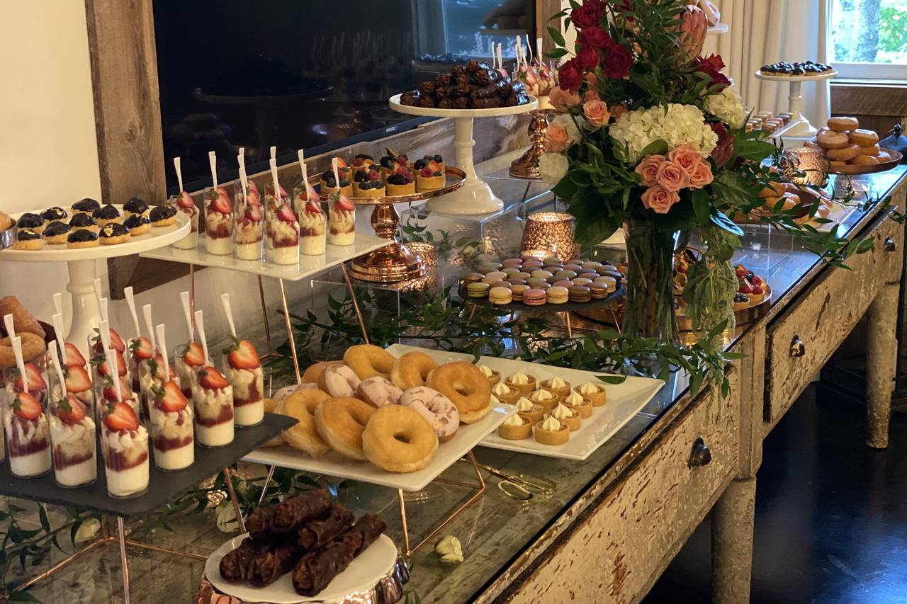 Cushing Field House - Venue - Holly, MI - WeddingWire