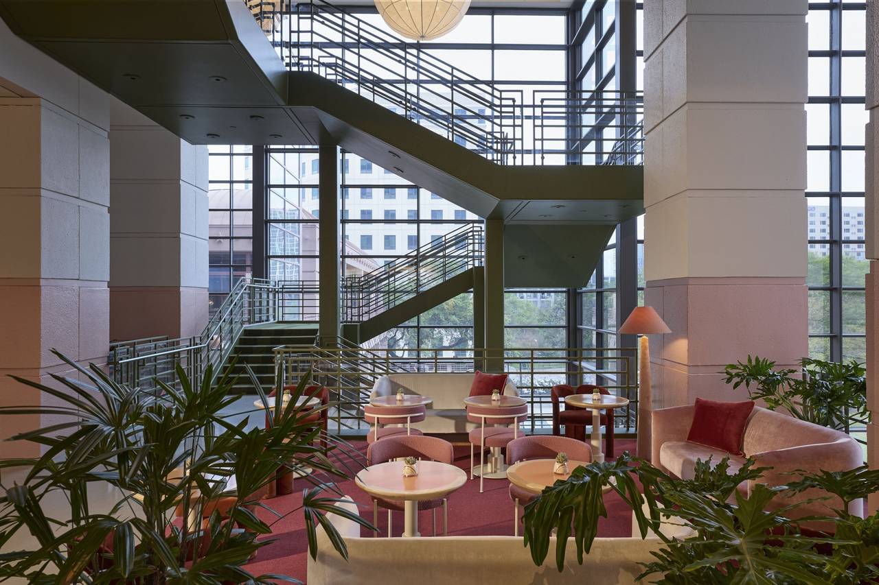 Sheraton Austin Hotel at the Capitol - Reviews, Photos & Deals 2026 ...
