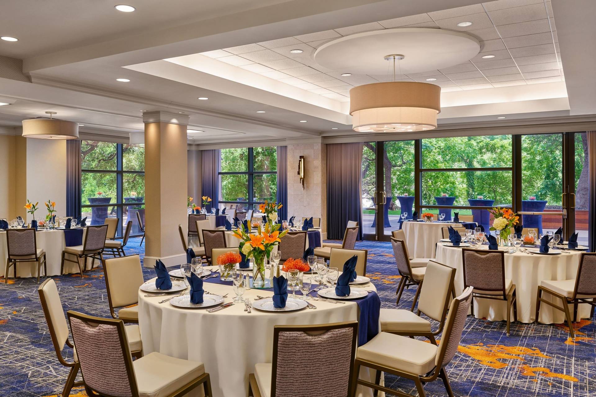 Sheraton Austin Hotel at the Capitol - Reviews, Photos & Deals 2026 ...