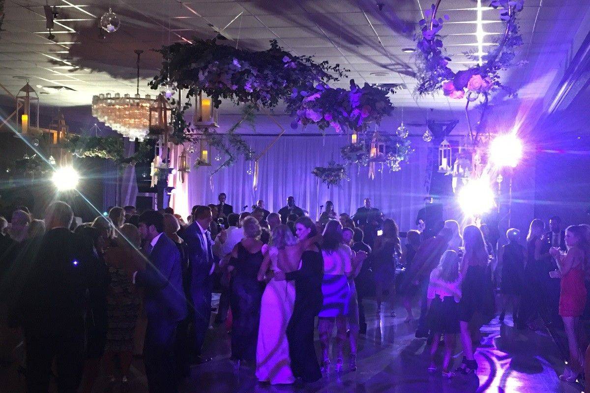 The Ovation Band - Reviews, Photos & Deals 2026 - Youngstown, OH ...