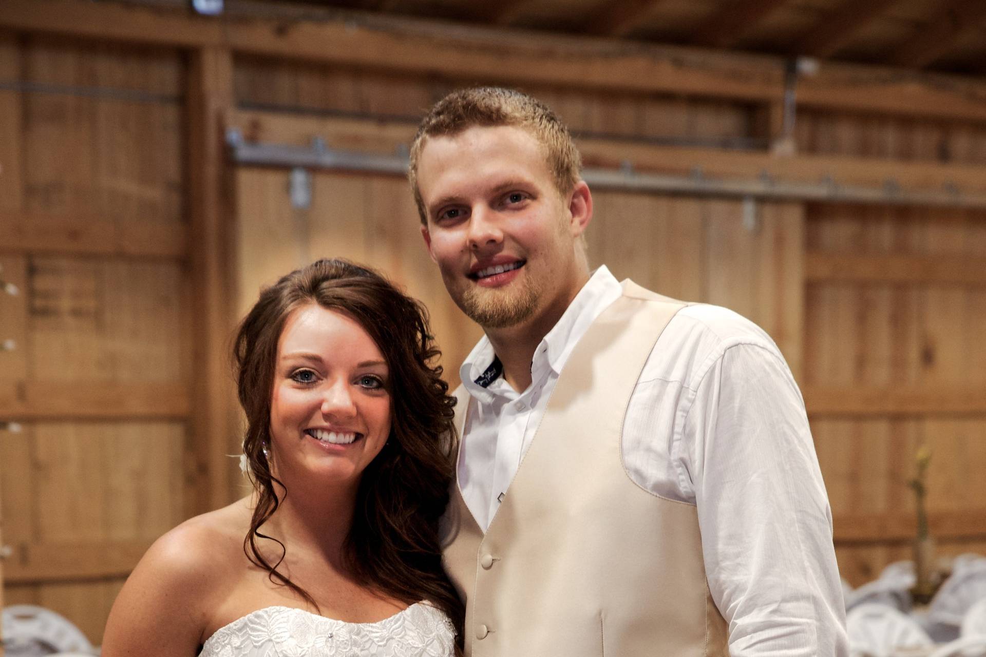 Cedar Prairie Barn - Reviews, Photos & Deals 2026 - Du Bois, NE ...
