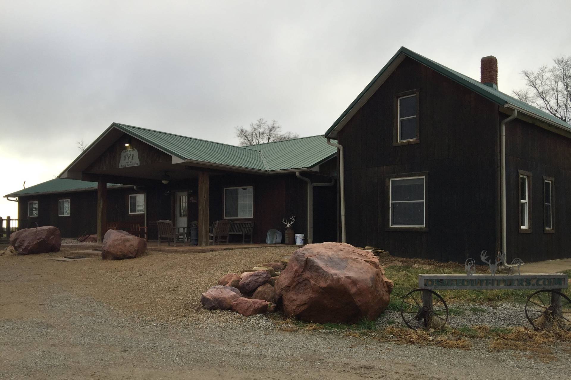 Cedar Prairie Barn - Reviews, Photos & Deals 2026 - Du Bois, NE ...