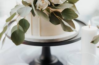 Fat Cupcake - Reviews, Photos & Deals 2026 - Portland, OR - WeddingWire