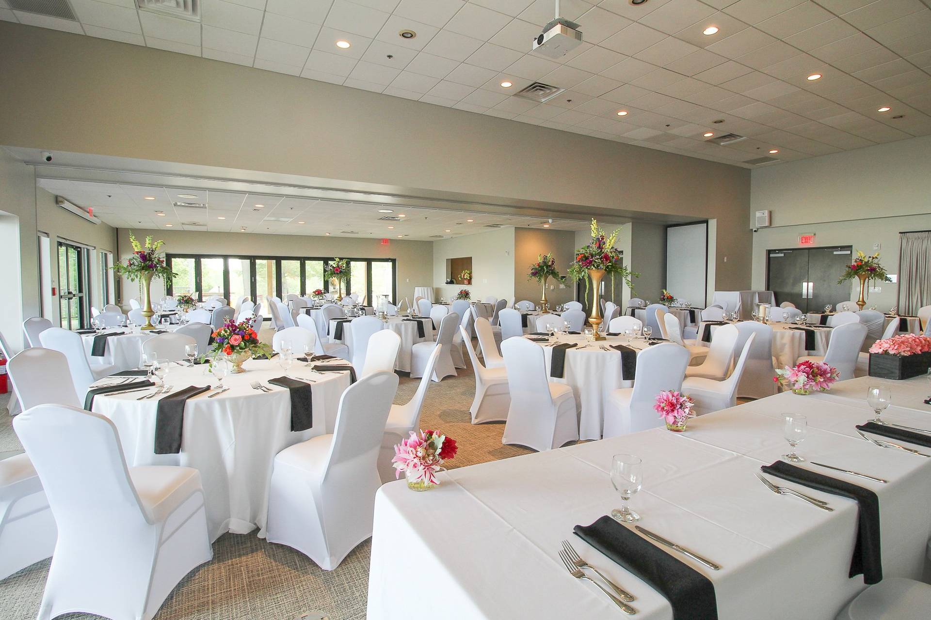 Muskegon Country Club - Venue - Muskegon, MI - WeddingWire