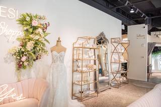 Wedding Dress and Bridal Gowns Shops - WeddingWire