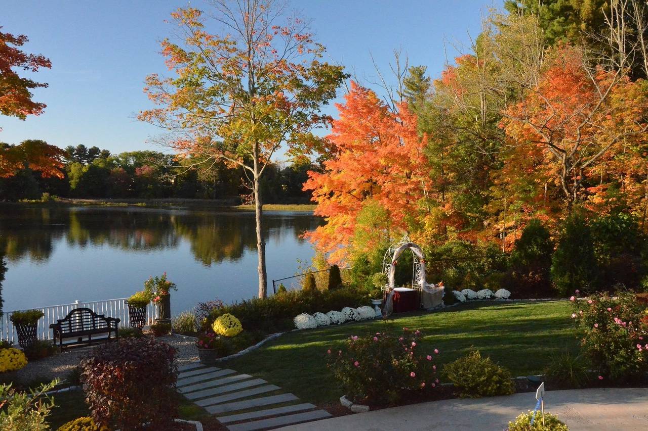 Merlot on the Water - Reviews, Photos & Deals 2026 - Broad Brook, CT ...