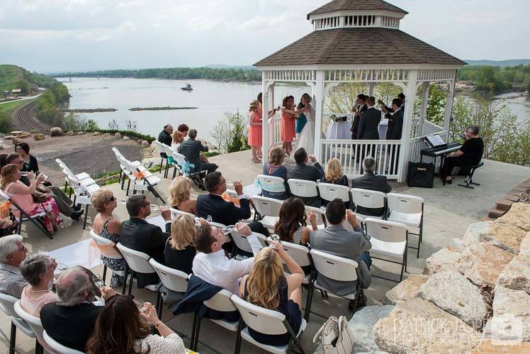 Hermann Hill Weddings - Reviews, Photos & Deals 2026 - Hermann, MO ...