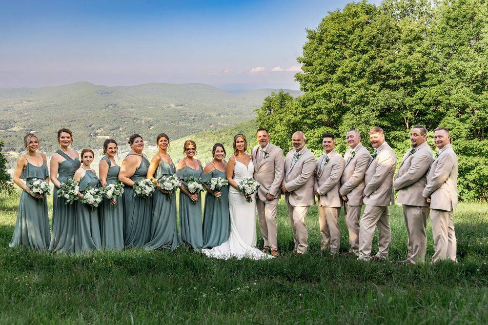 Windham Mountain Club - Restaurant Weddings - Windham, NY - WeddingWire