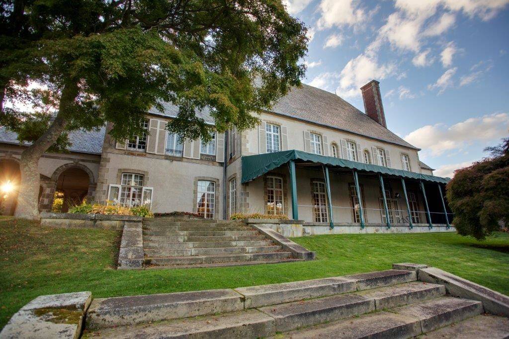 Glen Manor House - Reviews, Photos & Deals 2026 - Portsmouth, RI ...