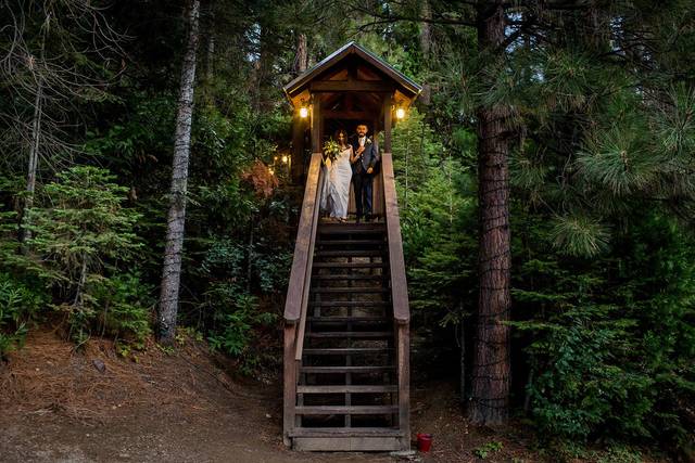 The Lodge at Two Moons - Venue - Oakhurst, CA - WeddingWire