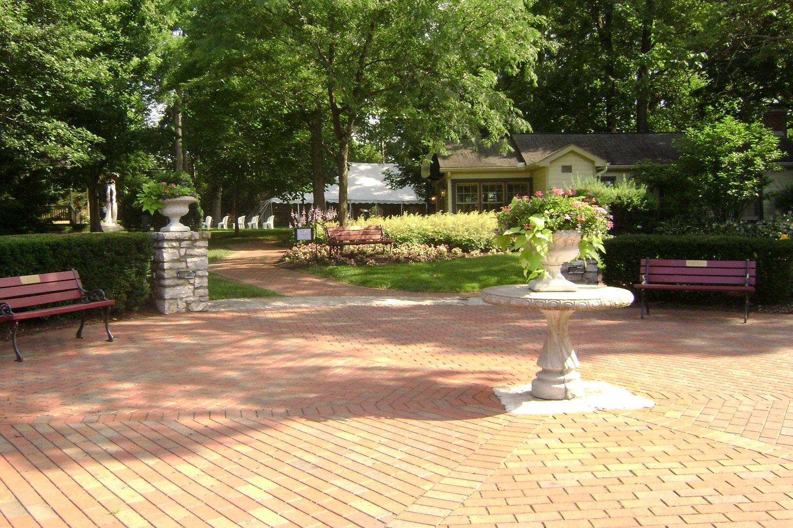 Benham's Grove - Historic Weddings - Dayton, OH - WeddingWire