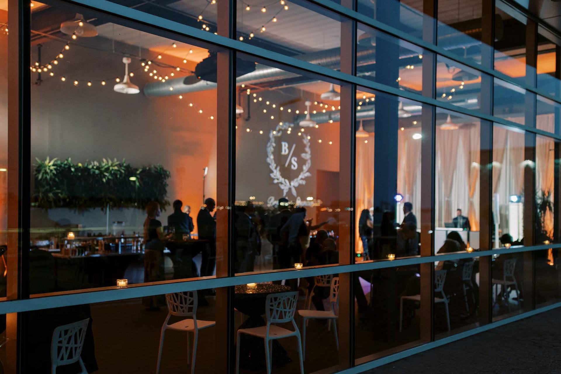 Waterview Loft at Port Detroit - Reviews, Photos & Deals 2026 - Detroit ...
