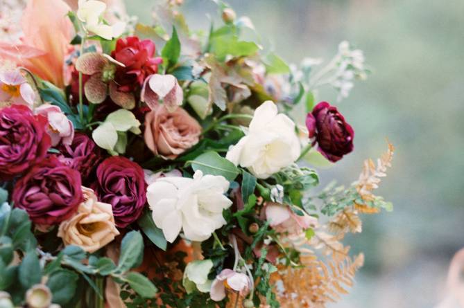 Intertwine - Flowers - Chicago, IL - WeddingWire