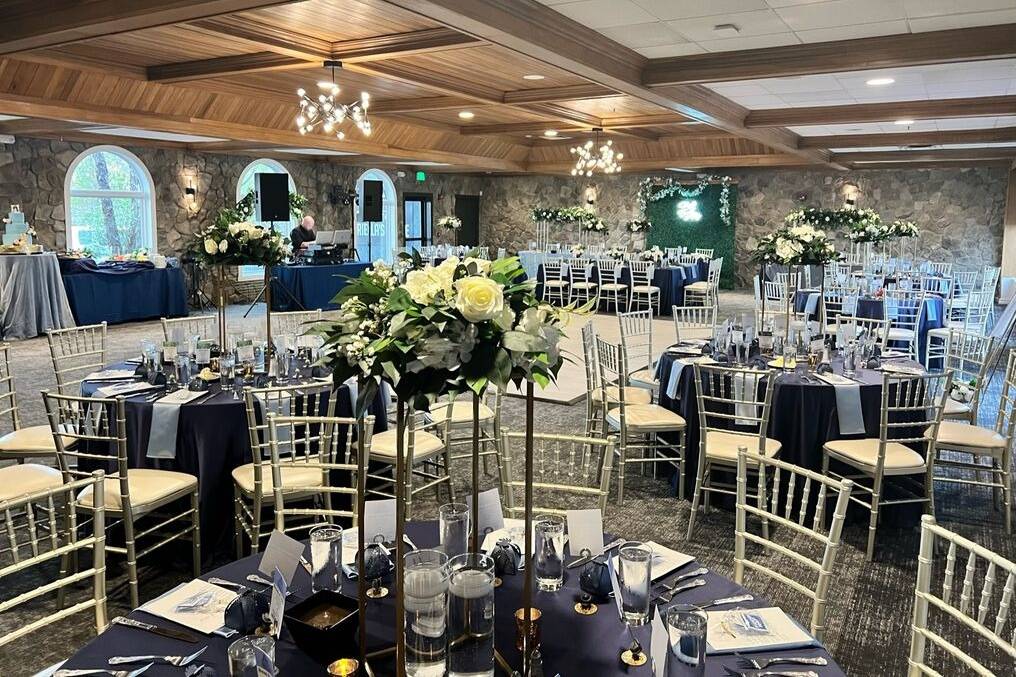 The Aviator Cleveland - Restaurant Weddings - Cleveland, OH - WeddingWire