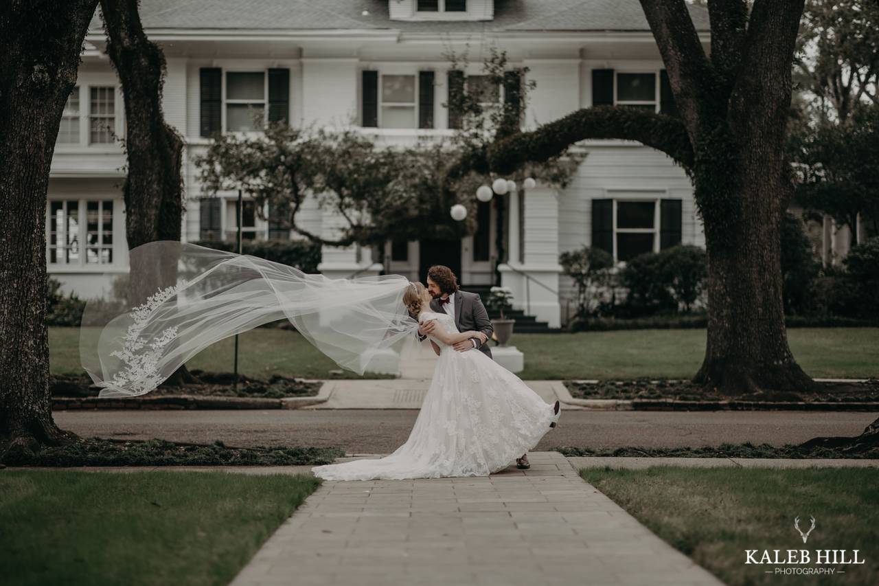 Wedding Photographers in Gulfport, MS - Reviews for Photographers