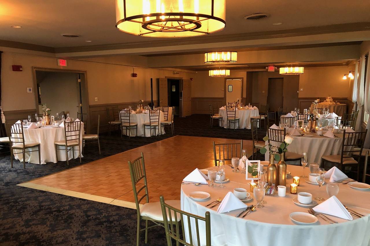 Montgomery Country Club - Reviews, Photos & Deals 2026 - Gaithersburg ...