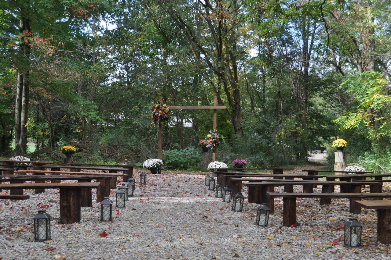 Schaefer Farms - Barn & Farm Wedding Venues - Burbank, OH - WeddingWire