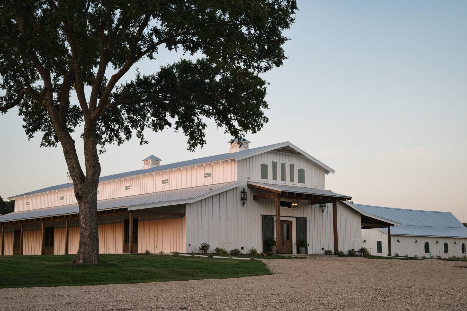 Hummingbird Hill - Venue - Chappell Hill, TX - WeddingWire