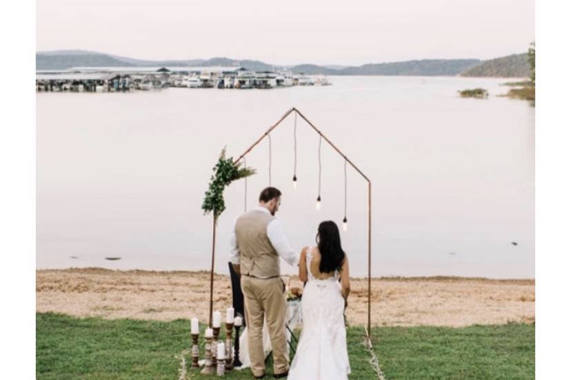 Waterfront Wedding Venues - WeddingWire