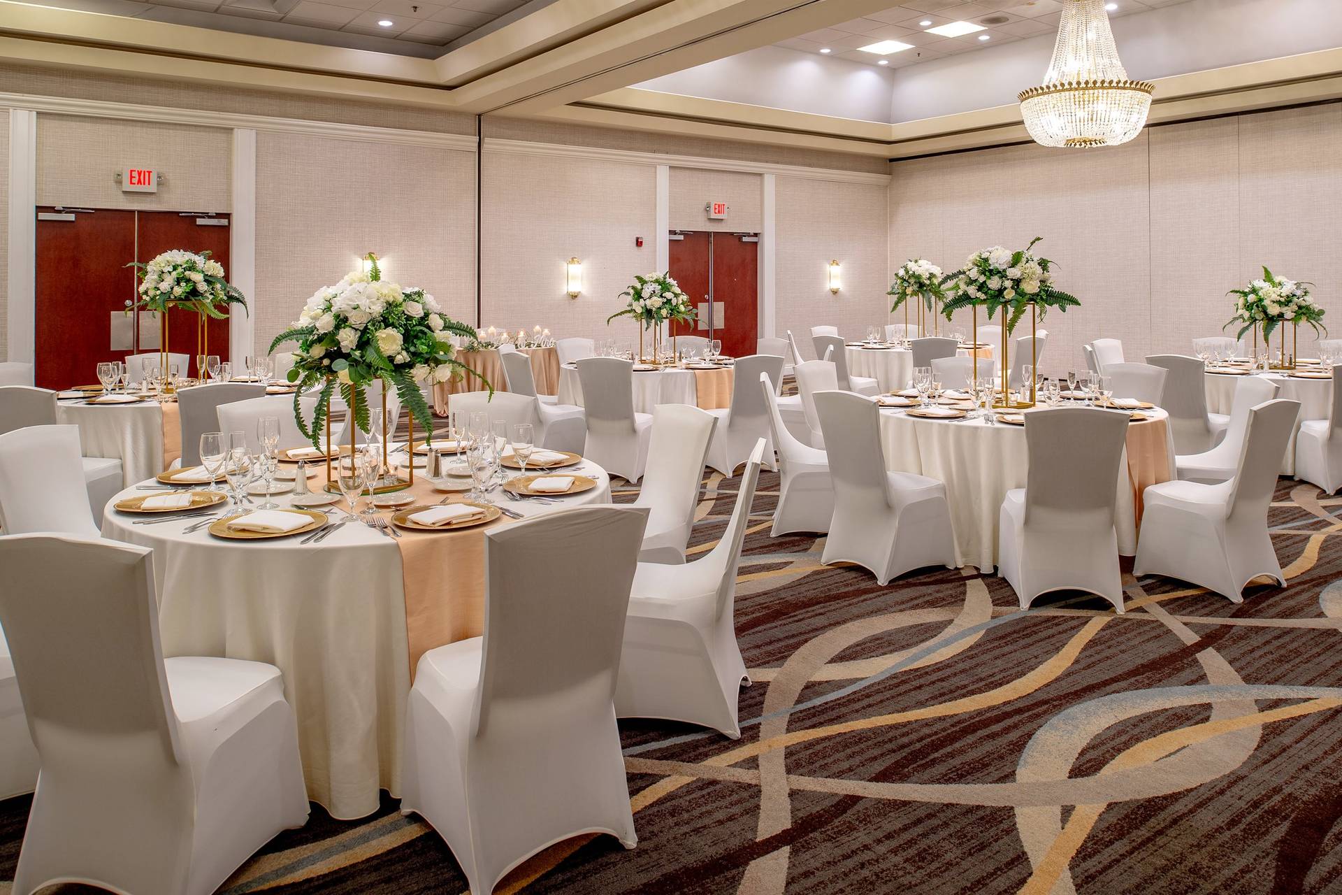 DoubleTree by Hilton Hotel Collinsville - Venue - Collinsville, IL ...