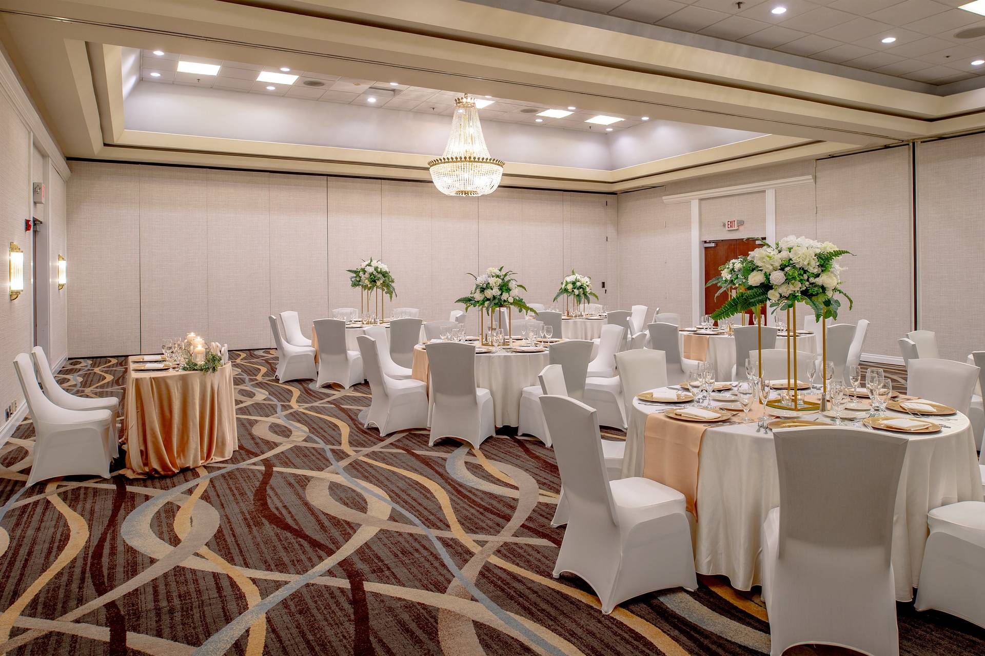 DoubleTree by Hilton Hotel Collinsville - Venue - Collinsville, IL ...