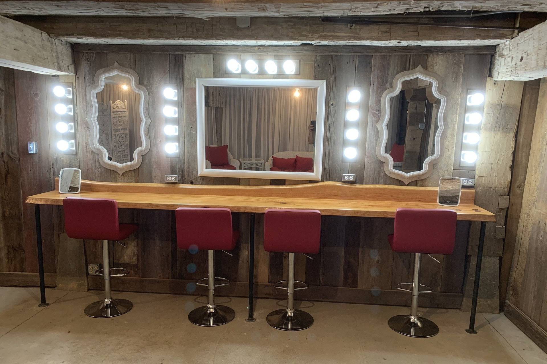 The Gish Barn - Reviews, Photos & Deals 2026 - Rittman, OH - WeddingWire
