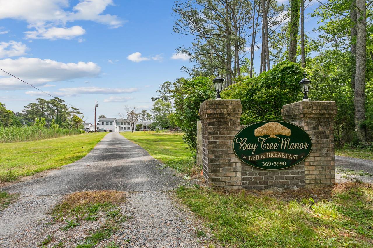 Bay Tree Manor - Reviews, Photos & Deals 2026 - Seaford, VA - WeddingWire