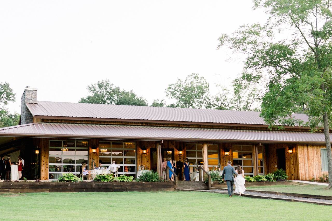 Mathews Manor - Mansion Wedding Venues - Springville, AL - WeddingWire