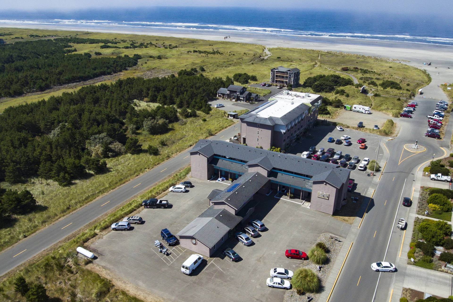 Adrift Hotel & Spa - Reviews, Photos & Deals 2026 - Long Beach, WA ...