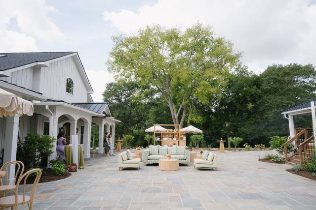Landon Estate - Reviews, Photos & Deals 2026 - Clayton, NC - WeddingWire