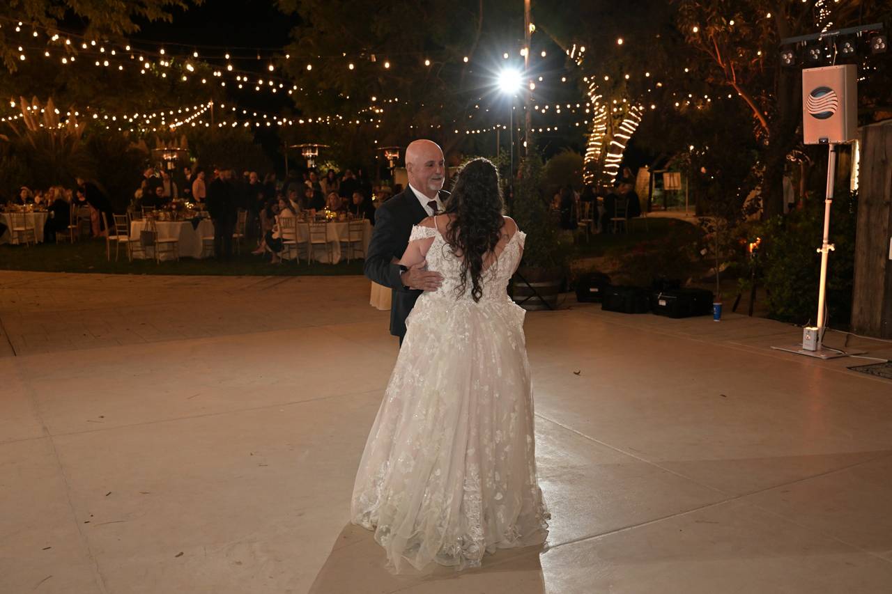 The Sunset Acres - Reviews, Photos & Deals 2026 - Fowler, CA - WeddingWire