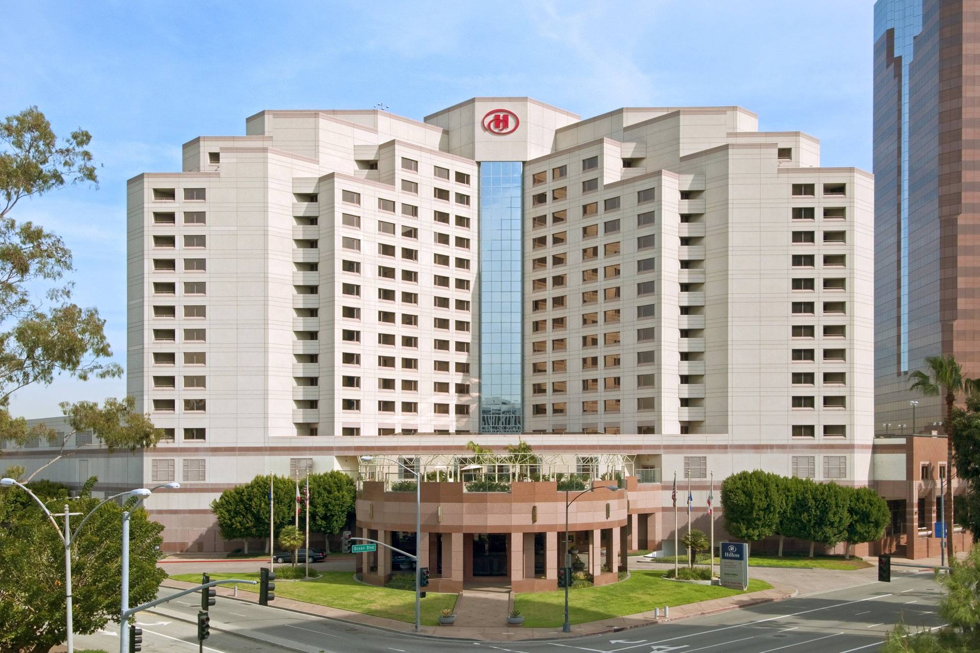 Hilton Long Beach - Reviews, Photos & Deals 2026 - Long Beach, CA ...