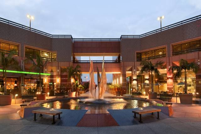 Hilton Long Beach - Reviews, Photos & Deals 2026 - Long Beach, CA ...