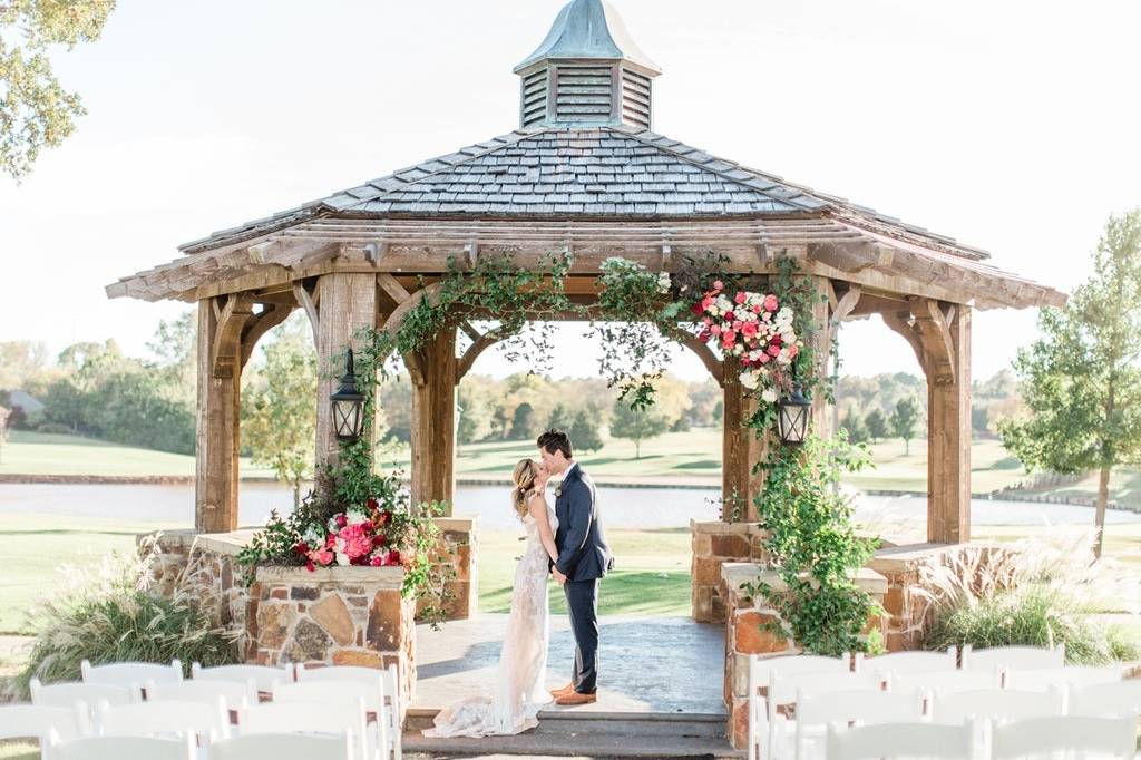 Country Club Wedding Venues - WeddingWire