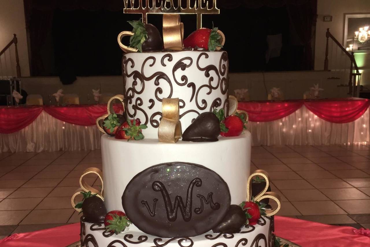 Calumet Bakery - Wedding Cake - Lansing, IL - WeddingWire