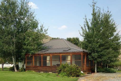 The Round Barn at Twin Bridges - Reviews, Photos & Deals 2026 - Twin ...