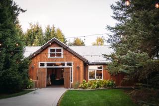 The 10 Best Barn & Farm Wedding Venues in Michigan - WeddingWire