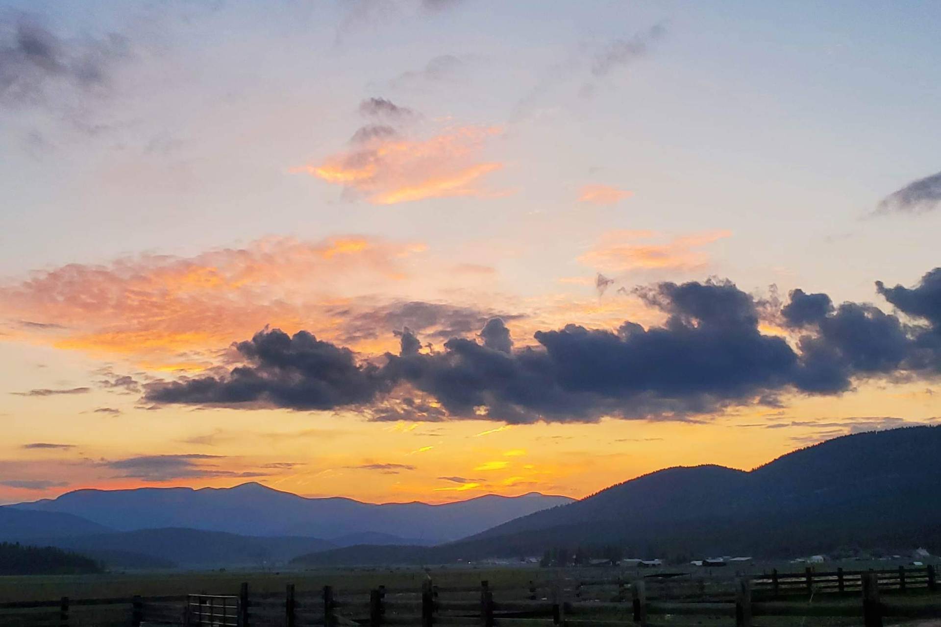 The Corral at Camas Creek Farm - Reviews, Photos & Deals 2026 - Bonner ...