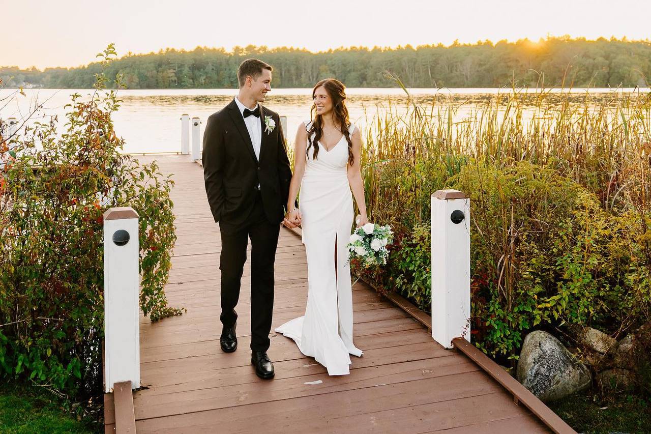 Waterfront Wedding Venues - WeddingWire