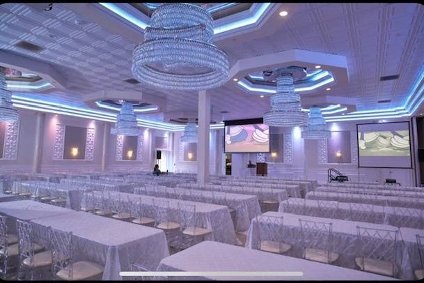Oasis Palace Restaurant - Reviews, Photos & Deals 2026 - Newark, CA ...