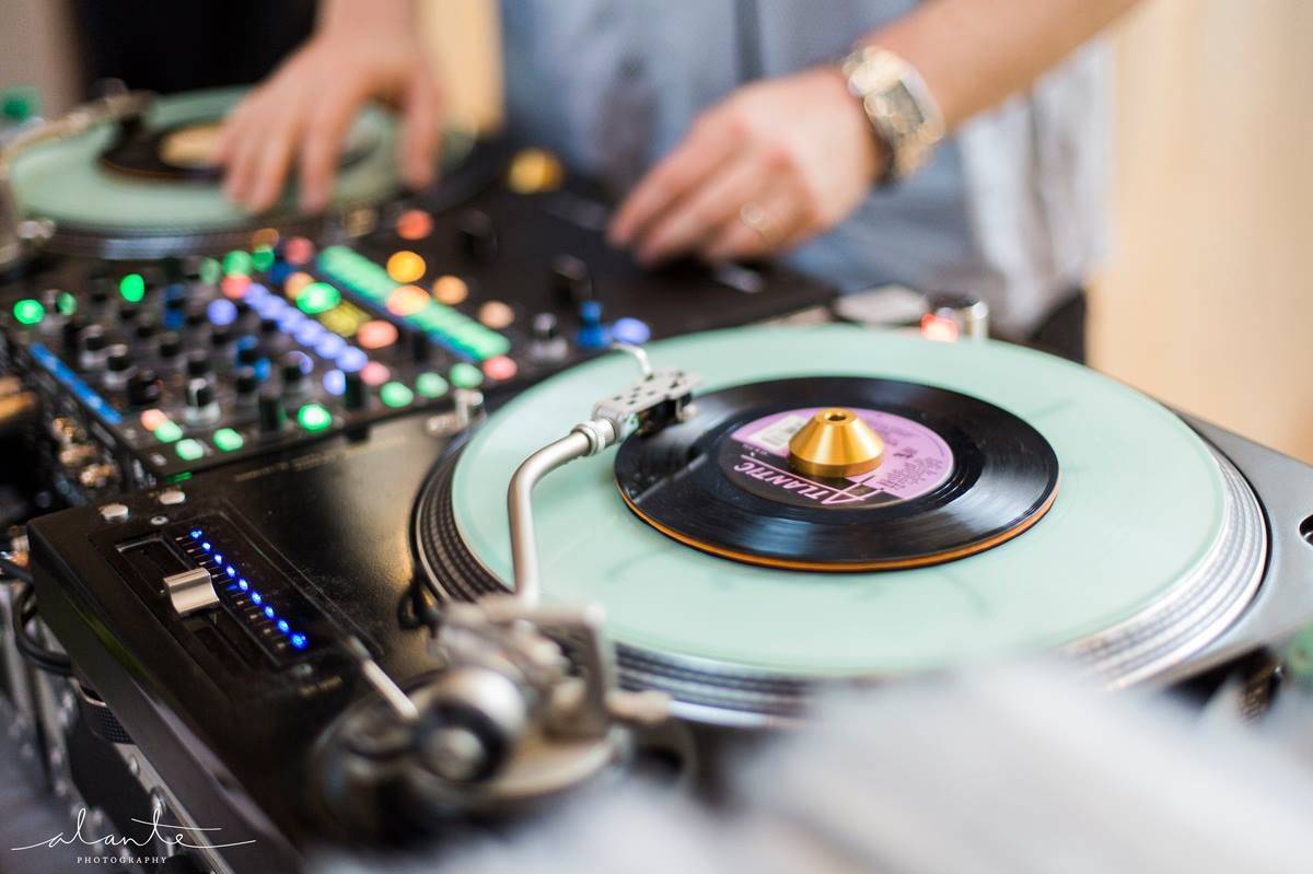 Bamboo Beats - DJ - Seattle, WA - WeddingWire