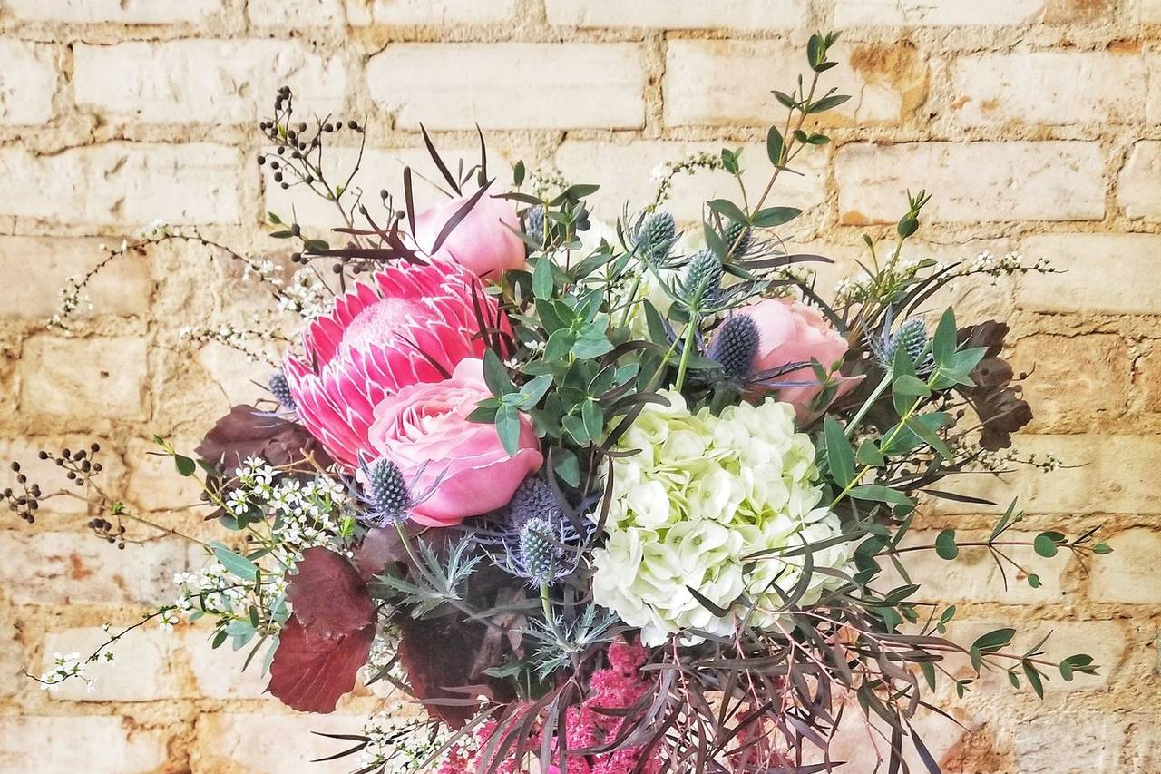 Downtown Flowers - Flowers - Atlanta, GA - WeddingWire