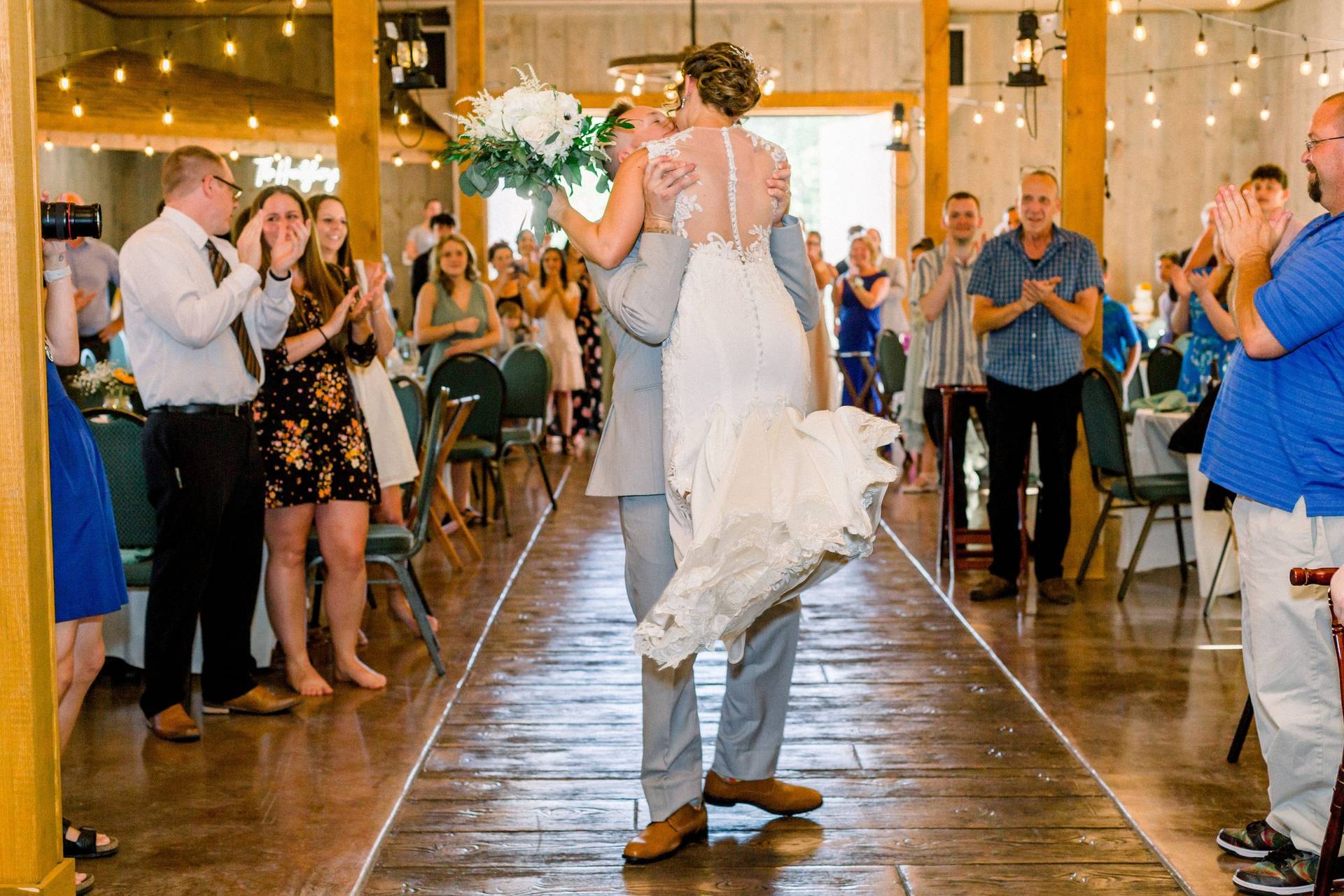 Hickory Bridge Farm Restaurant and Bed & Breakfast - Reviews, Photos ...