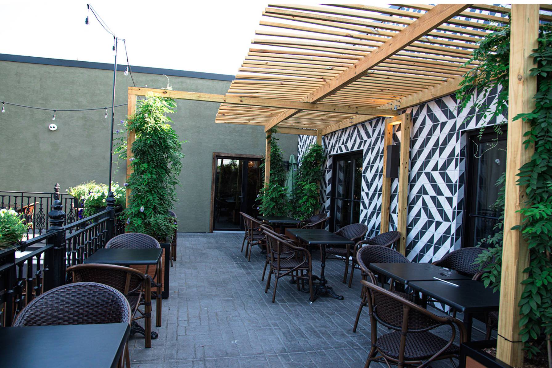 The Towne House Restaurant - Reviews, Photos & Deals 2026 - Media, PA ...
