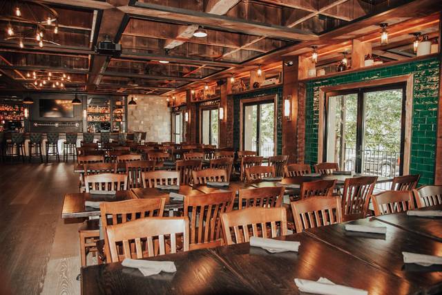 The Towne House Restaurant - Reviews, Photos & Deals 2026 - Media, PA ...